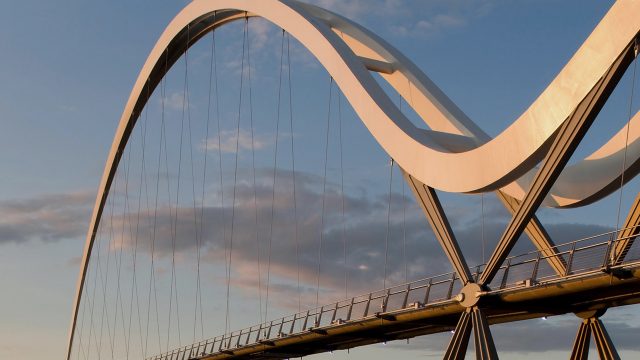 Infinity Bridge - Expedition Engineering